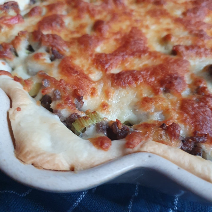 Pikantost tærte med oksekød og buko ost – #Hashtagmor