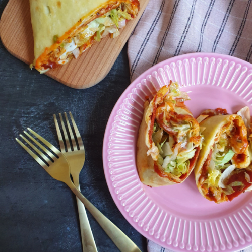 Pizza roulade med salat - madroulade med pizzafyld